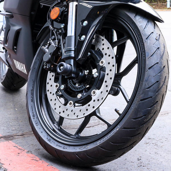 Shogun Suzuki Front Axle Sliders Black | 越野自由